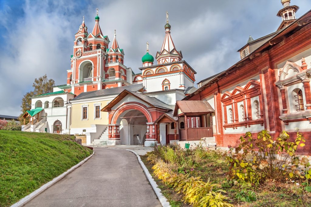 Недорогие базы отдыха в Подмосковье - базы эконом-класса, дешево, цены 2022